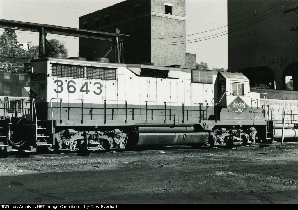 RDG GP35 #3643 - Reading Co